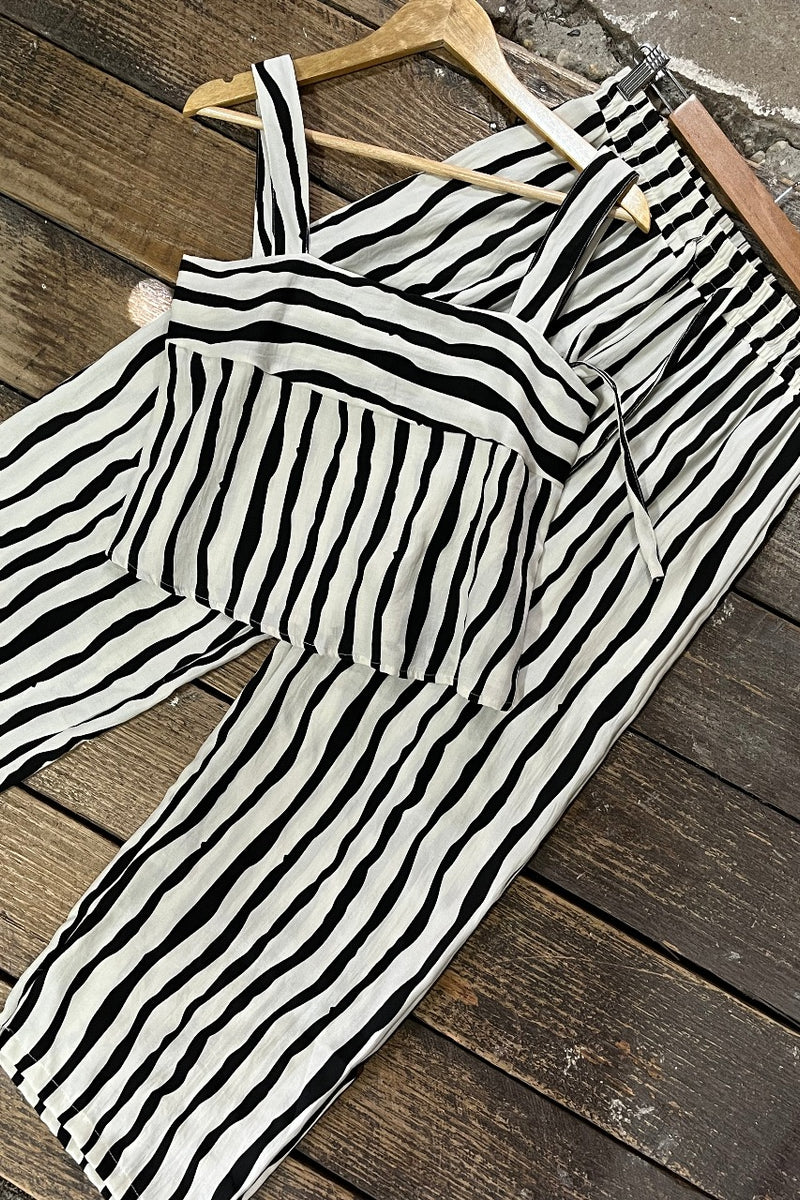 Bishop Crop – Hub n Hive