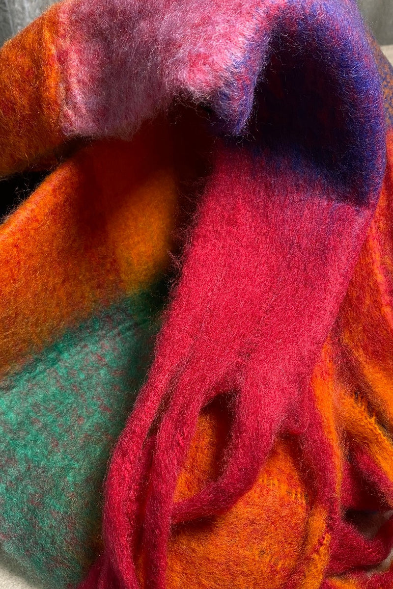 Mari Check Scarf – Hub n Hive