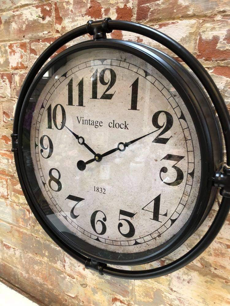 Thomas Stevenson Clock – Hub n Hive